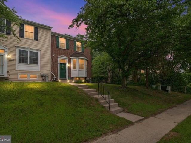 8226 Appalachian Dr, Pasadena, MD 21122