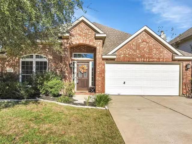 8226 Point Pendleton Dr, Tomball, TX 77375