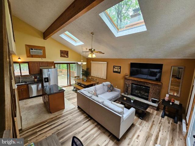 8226 Woodchuck Court