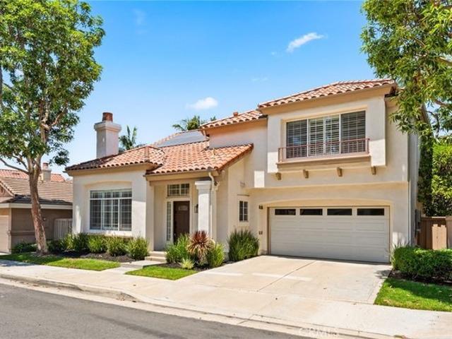 8227 E Candleberry Cir, Orange, CA 92869