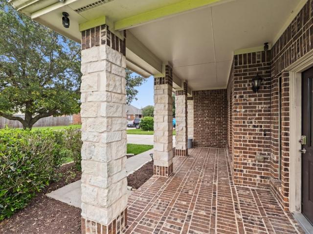 8227 Shady Grove
