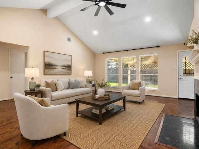8227 Squires Place Drive