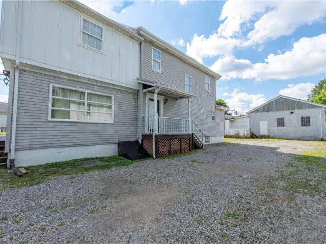 8227 US Highway 22