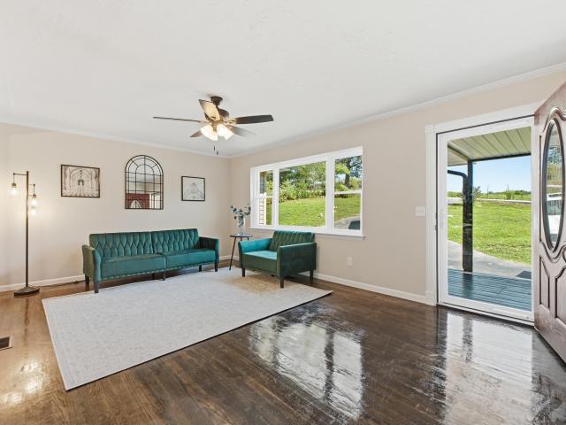 8228 Pine Ridge Road