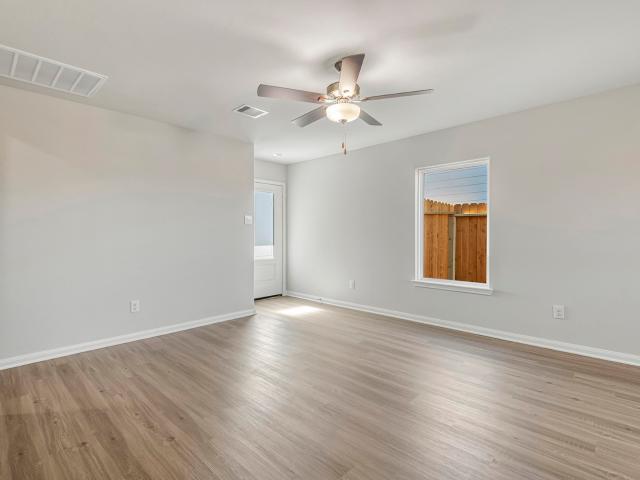 8228 Sunberry Shadow Dr, Houston, TX 77016 | MLS #59698