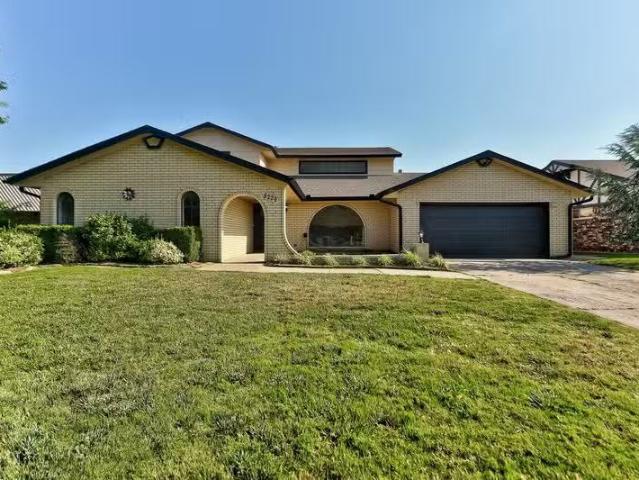 8229 Northwest 115th Street 1 8229 Nw 115th St #1