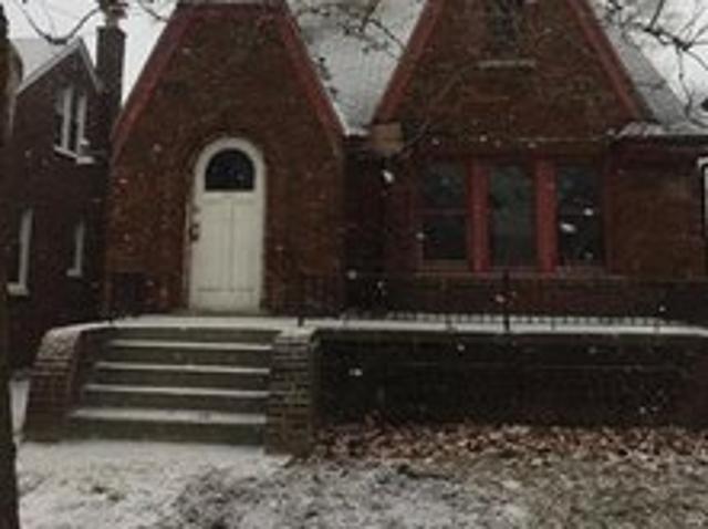 8229 Carlin St, Detroit, MI 48228