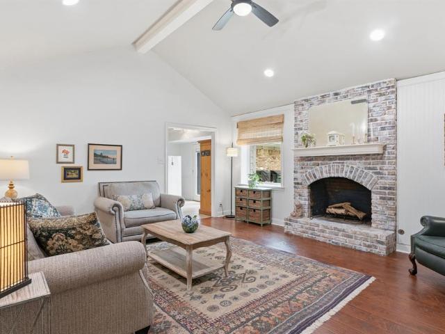 8229 Columbia Drive