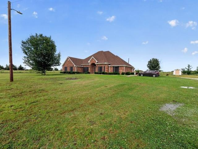 8229 Farm Road 905, Paris, TX 75462