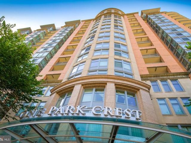 8220 Crestwood Heights Dr Apt 1215, McLean, VA 22102