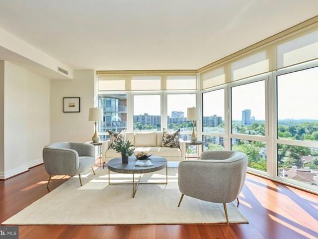 8220 Crestwood Heights Dr Apt 1417, McLean, VA 22102