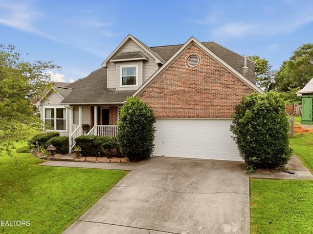 8220 Elm Hill Cir, Knoxville, TN 37919