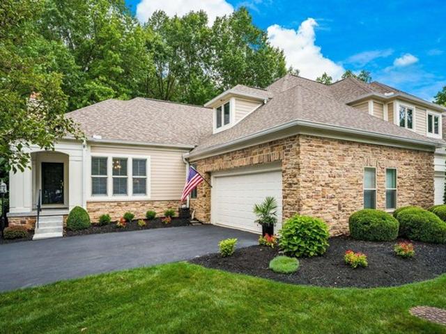 8220 Julian Dr, Westerville, OH 43082