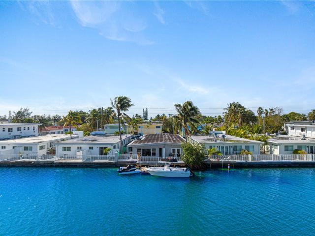 8221 Crespi Blvd, Miami Beach, FL 33141 | MLS #A11619