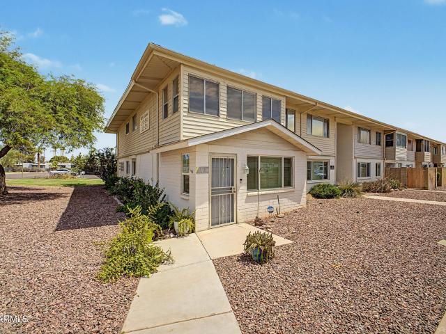8221 e garfield street # l119