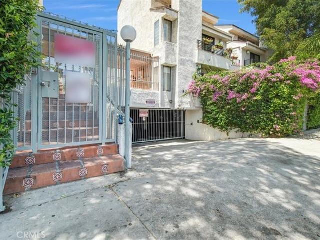 8221 Langdon Ave Unit 207, Van Nuys, CA 91406
