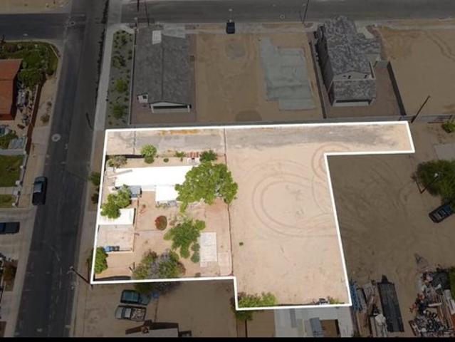 8221 S 9th St, Phoenix, AZ 85042