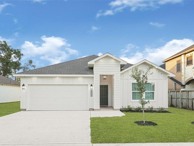 8221 Tareyton Ln, Houston, TX 77075