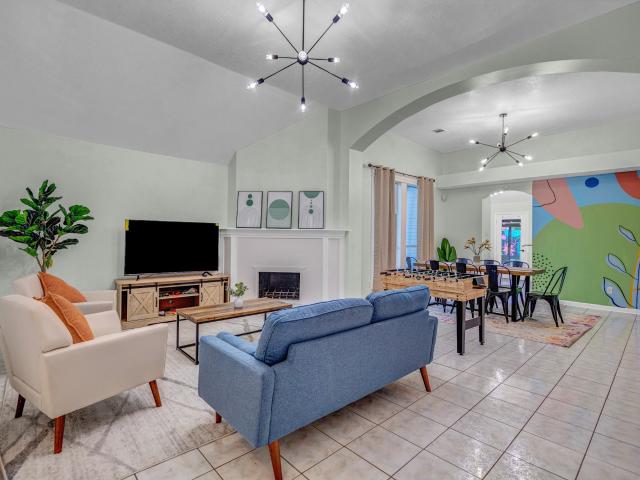 8222 Viny Ridge Dr, Houston, TX 77083 | MLS #71363 | Compass
