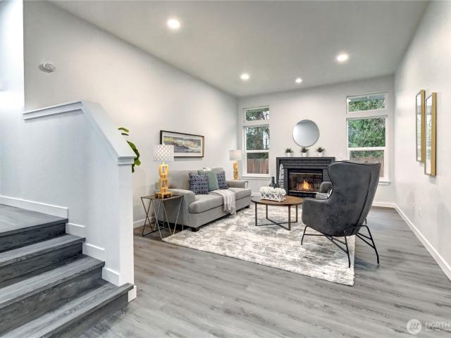 8223 27th Pl NE, Lake Stevens, WA 98258 | MLS #2508 | Compass