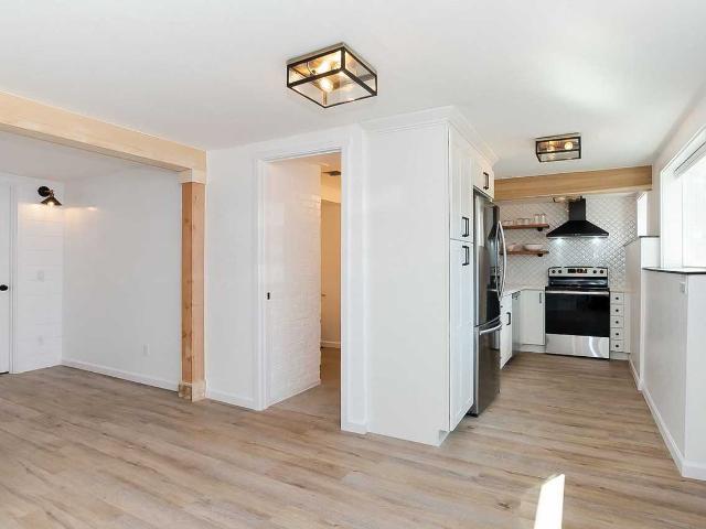 822 6th Ave N 1 Bedroom Condo for Rent at 822 6th Ave N, Seattle, WA 98109 Lower Queen Anne