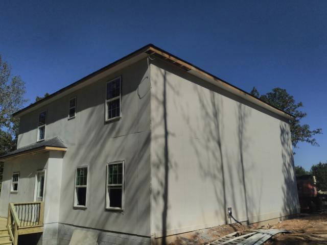 822 Conger St