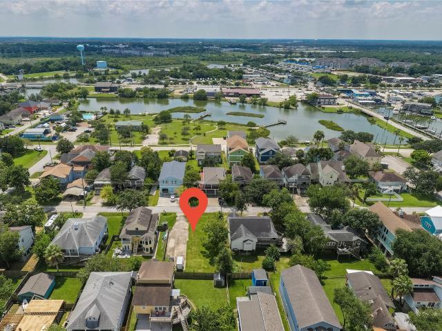 822 Cedar Rd, Clear Lake Shores, TX 77565 | MLS #87207