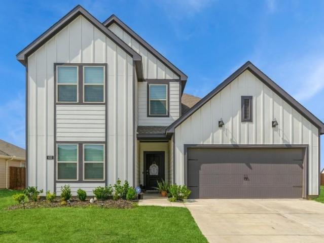822 Amelia Court