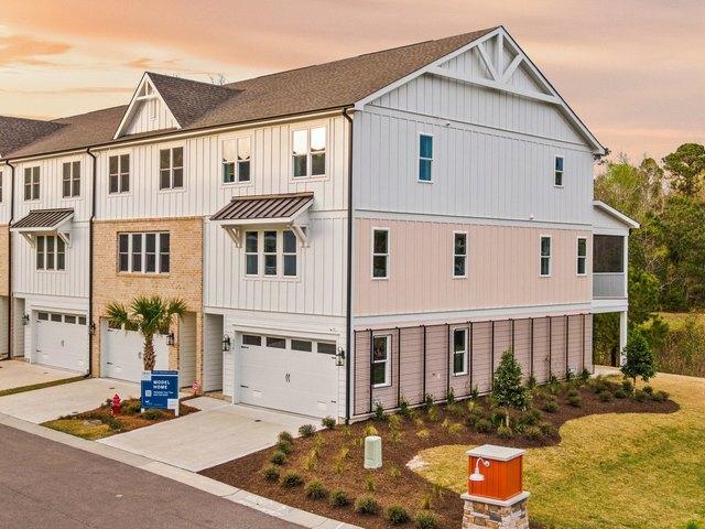 822 Anchors Bend Way, Wilmington, NC 28411
