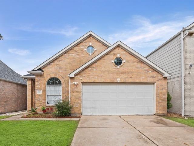 822 Green Pines Frst, Houston, TX 77067