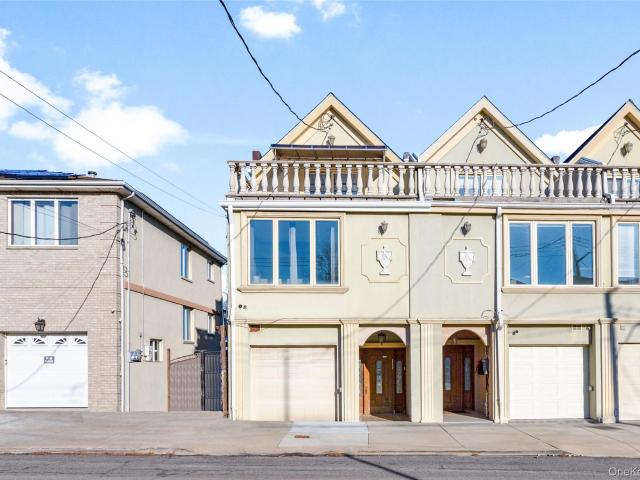 822 Dean Avenue | Compass