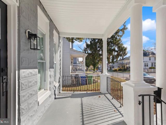 822 E 41St Street