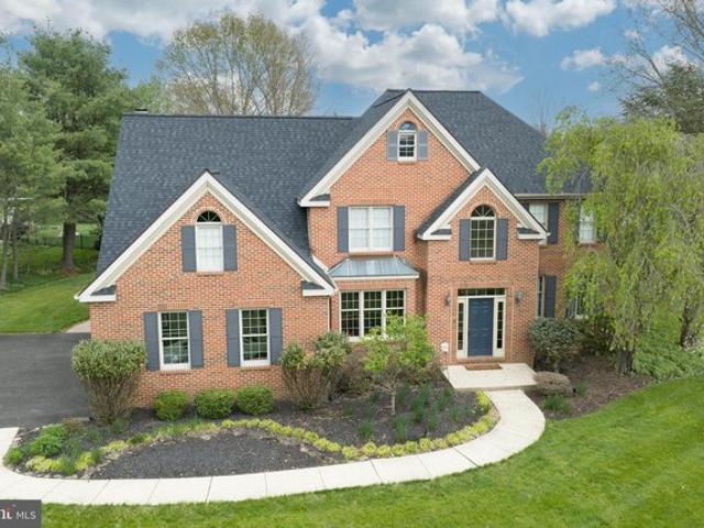 822 Hidden Forest Dr, Collegeville, PA 19426