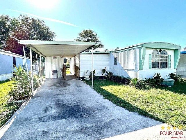 822 Huron St, Wildwood, FL 34785