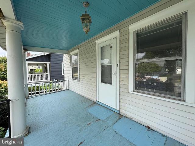 822 Merrick Avenue