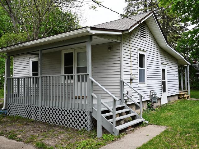822 N Berrien Street