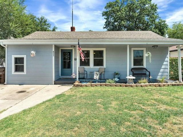 822 S Beverly Dr, Wichita, KS 67218
