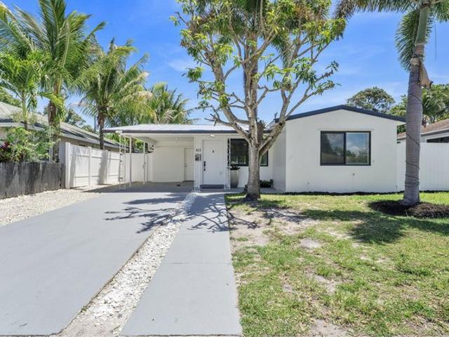 822 S C St, Lake Worth Beach, FL 33460