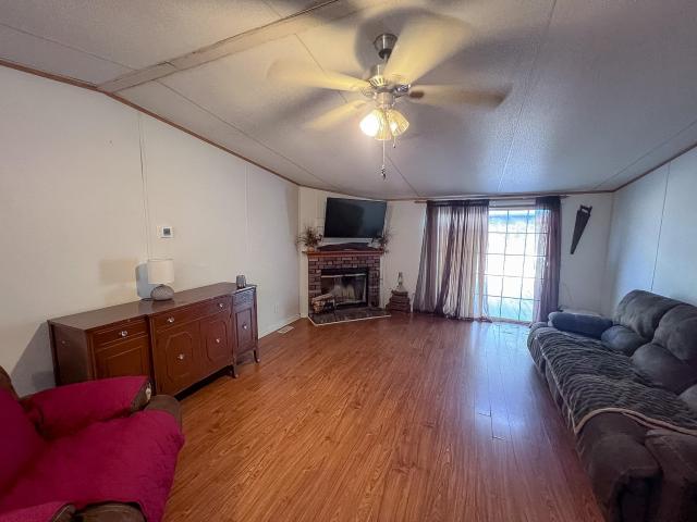 822 Parkers Rd