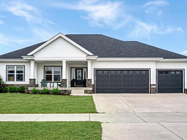 822 Ronald Overlook, Waunakee, WI 53597