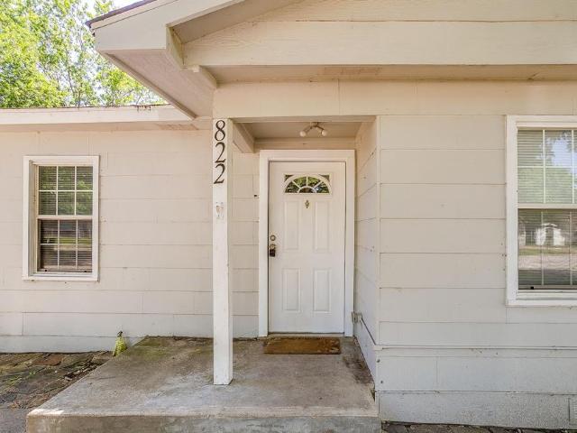 822 Ronald Street
