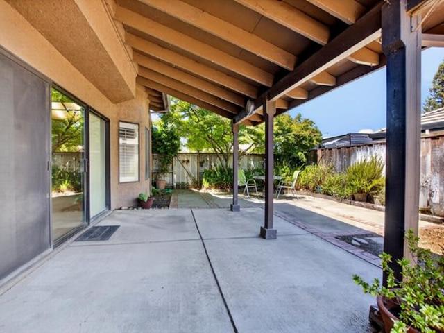 822 River Ave, Oakdale, CA 95361
