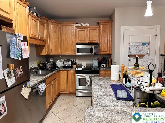 822 W Hamilton Street 304