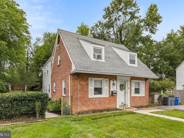 822 Wyndom Ter, Secane, PA 19018