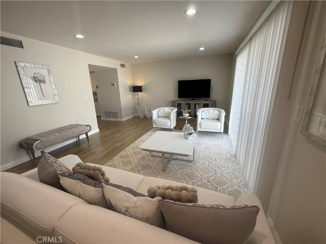 8234 Hamilton