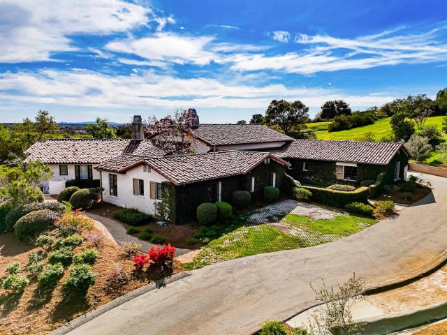 8235 Caminito Santaluz Norte, San Diego, CA 92127 | MLS #260009