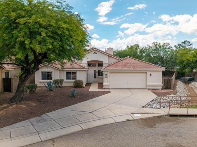 8235 E Crooked Tree Trl, Tucson, AZ 85715