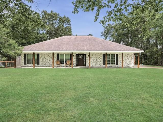 8235 Keith Rd, Lumberton, TX 77657