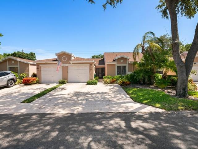 8236 Summerbreeze Ln, Boca Raton, FL 33496