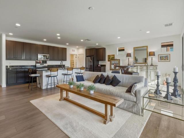 82375 Round Valley Drive